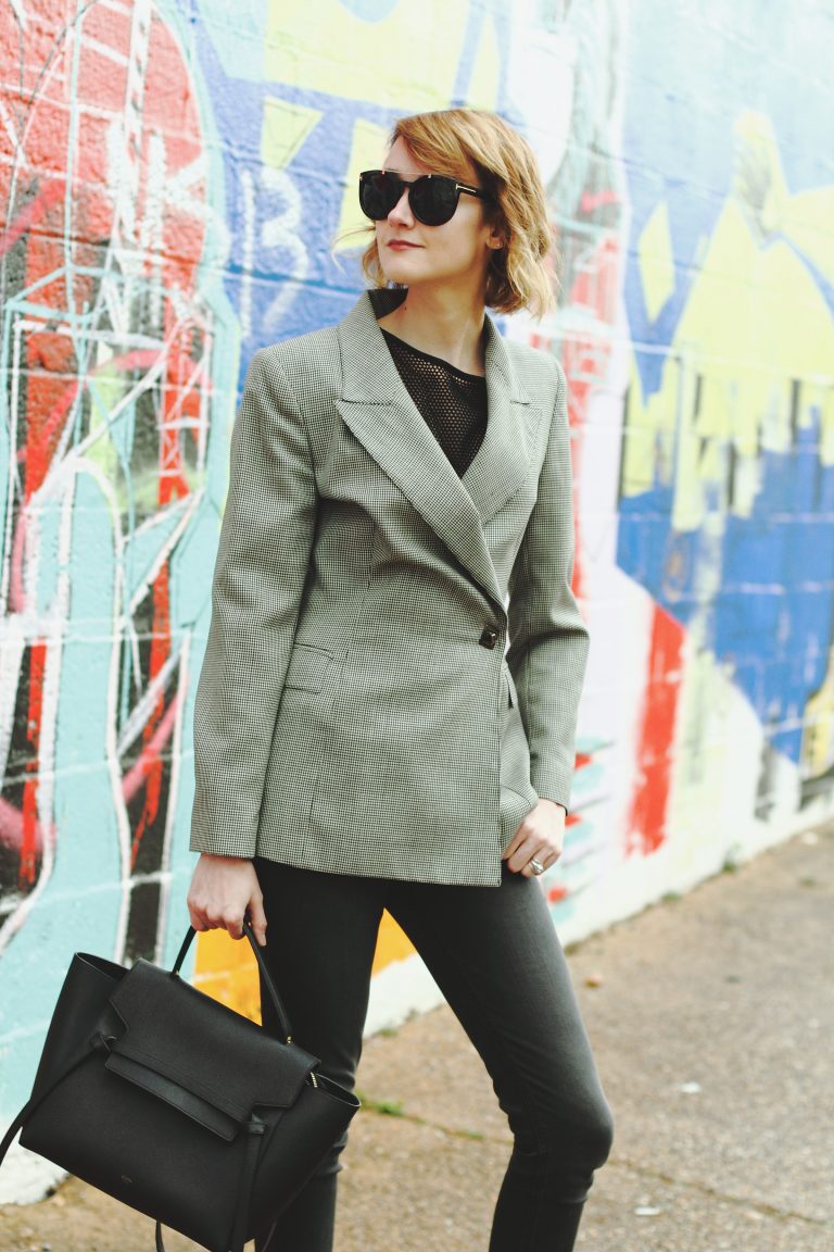 right proper - District of Chic